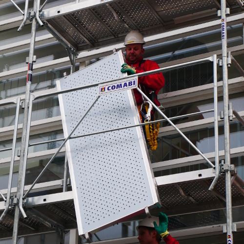 Gevelsteiger R200 66m2 werkh. 12m | Skyworks B.V.